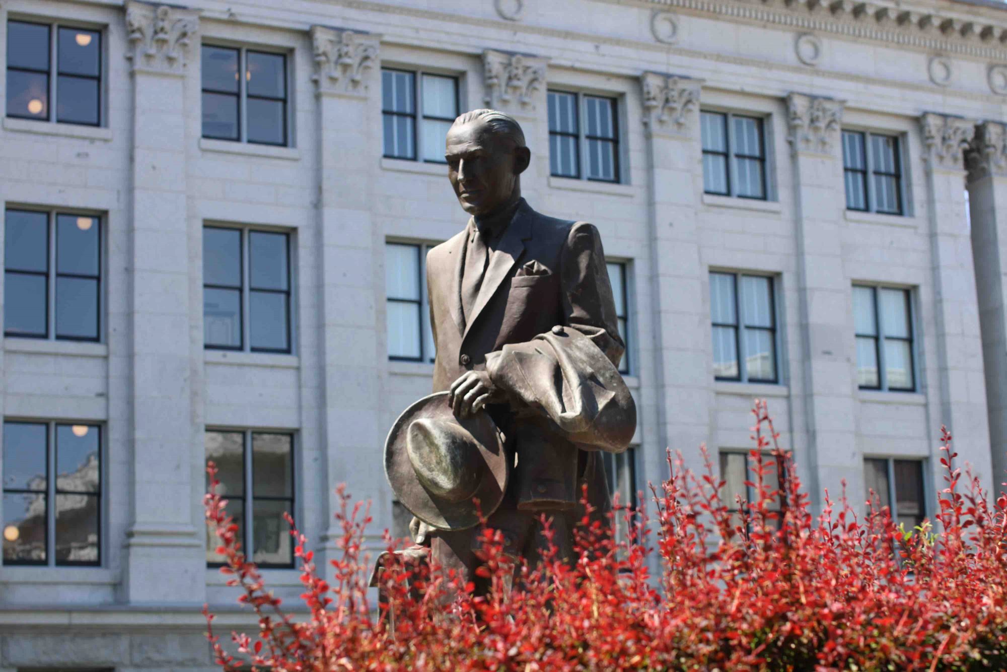 Announcing the Marriner S. Eccles Institute Rising Scholar in Finance ...